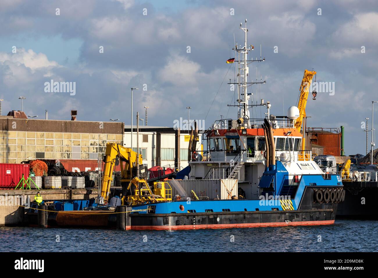 Navire à faible tirant d'eau Banque de photographies et d’images à ...