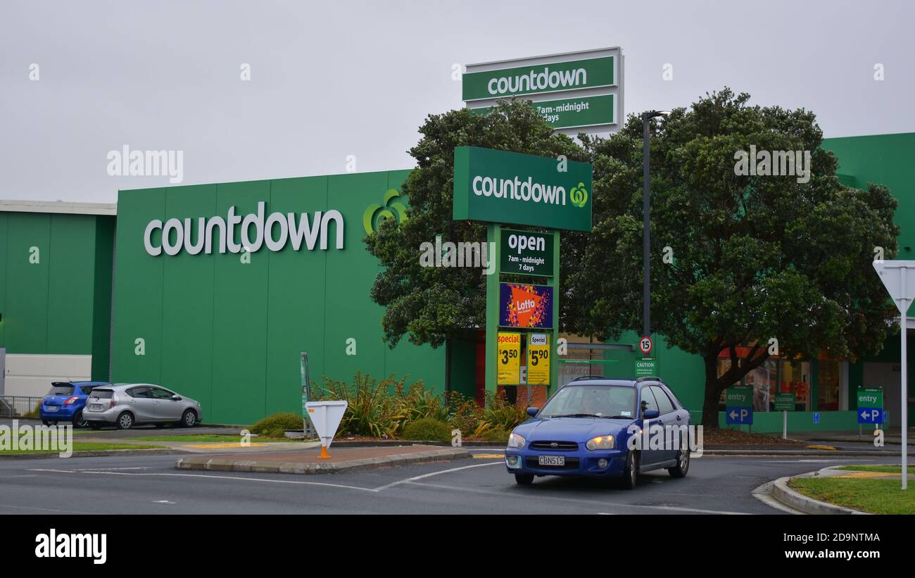 Countdown supermarket new zealand Banque de photographies et d’images à ...