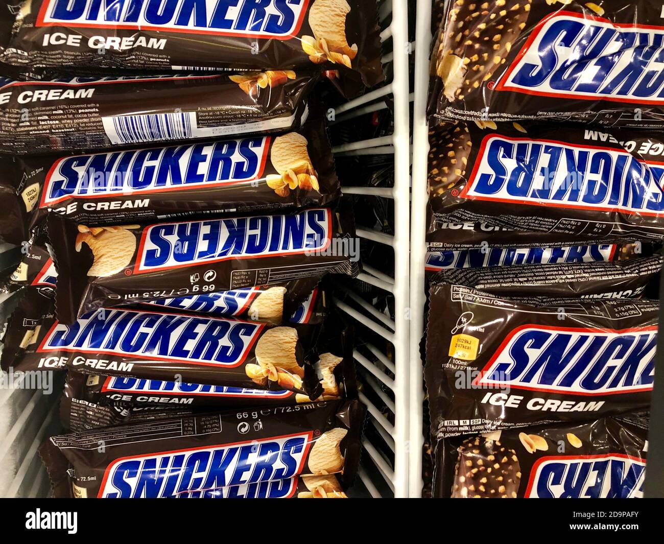 Glace snickers Banque de photographies et d’images à haute résolution ...