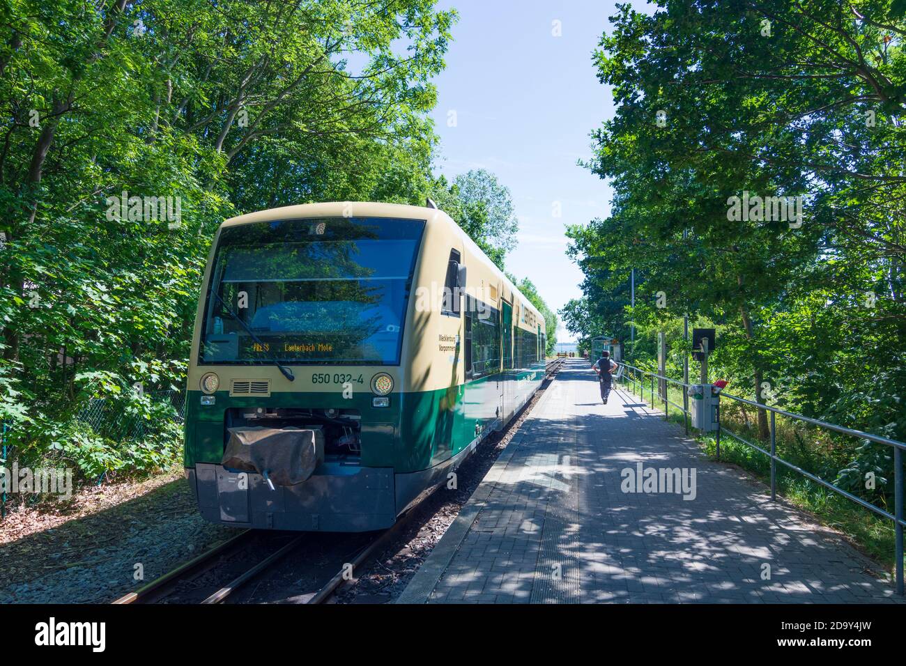 Putbus: Gare de Lauterbach Mole, train, Ostsee (Mer Baltique), Ile de ...