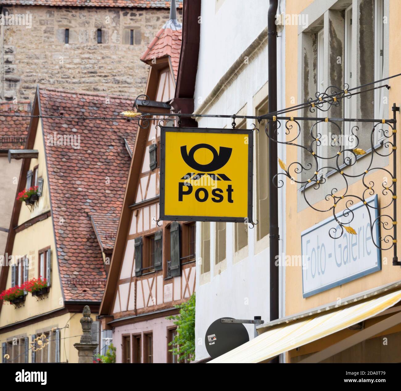 Le logo de la marque 'Deutsche Post' . Deutsche Post DHL est la plus ...