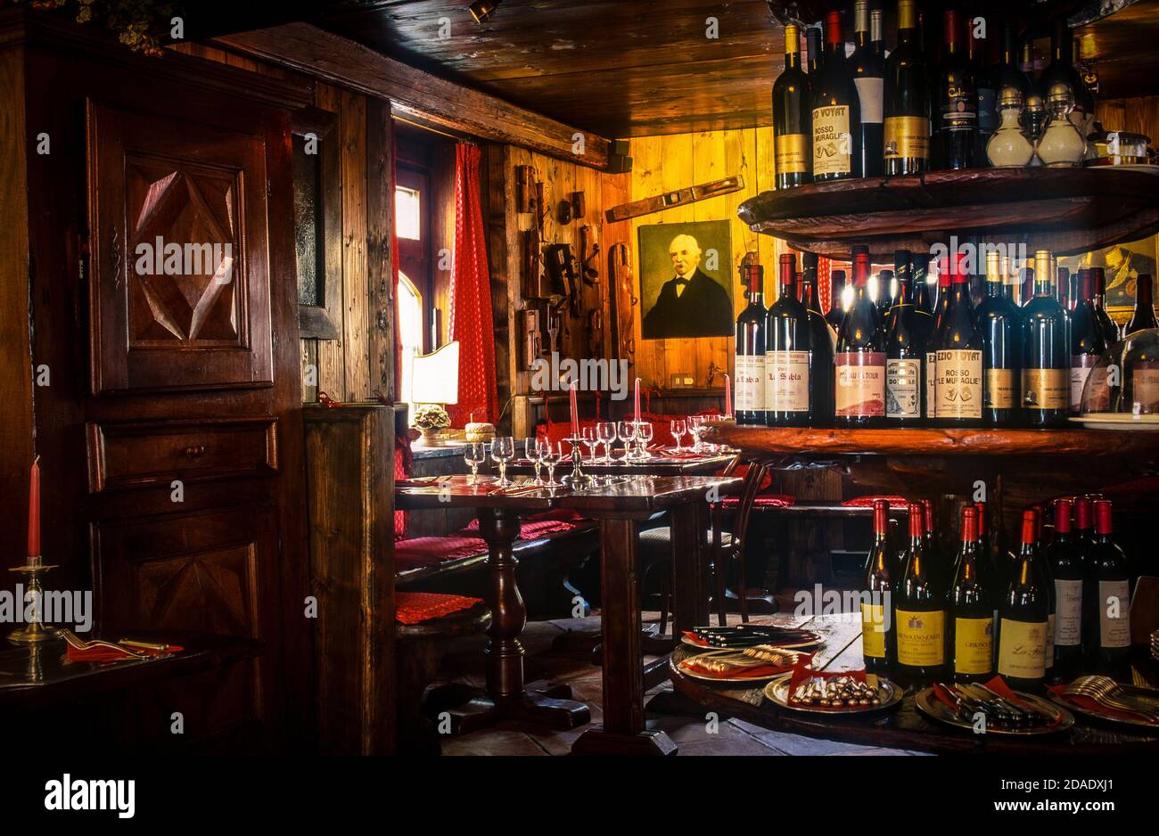 Brasserie du bon bec Banque de photographies et d’images à haute ...