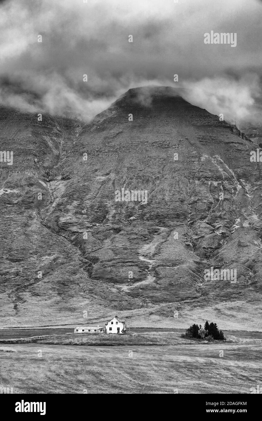 Octobre en islande Banque d'images noir et blanc - Alamy