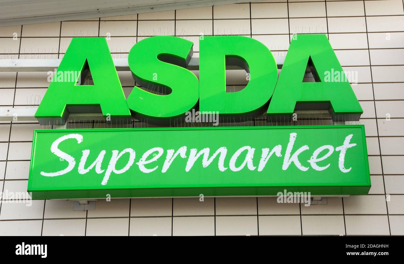 Panneau vert asda Banque de photographies et d’images à haute ...