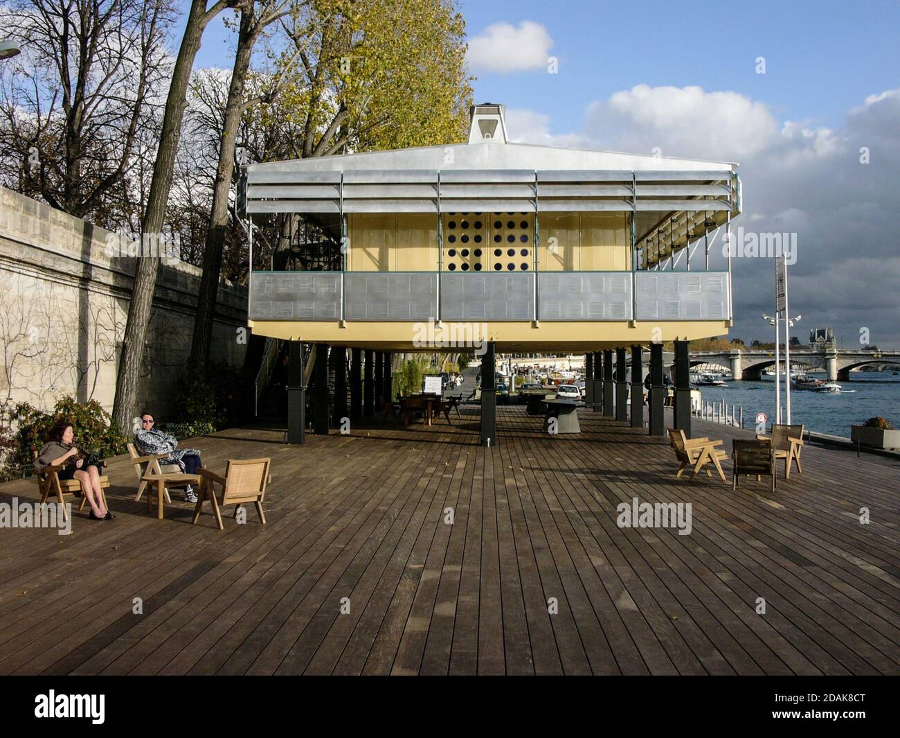 ARCHITECTURE FRANÇAISE - JEAN PROUVÉ (1901-1984) MAISON TROPICALE FAITE ...