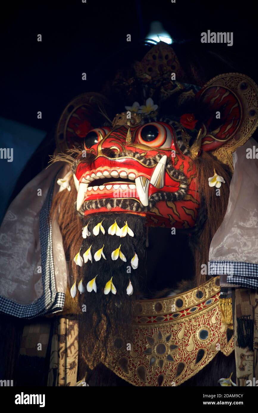 Barong mask Banque de photographies et d’images à haute résolution - Alamy