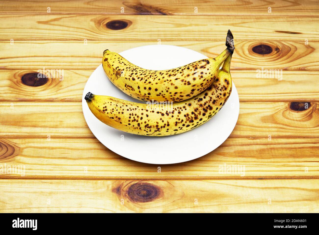 Taches brunes sur la banane Banque de photographies et d’images à haute ...