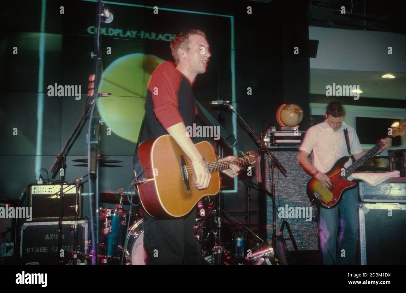 Groupe anglais coldplay 2000 Banque de photographies et d’images à ...