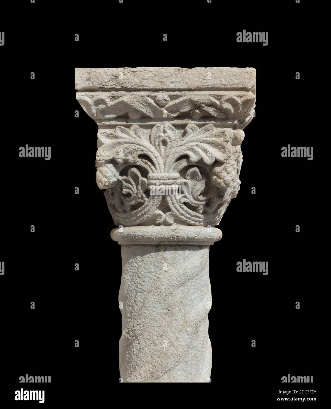 Éléments de décorations architecturales de bâtiments, colonnes et ...