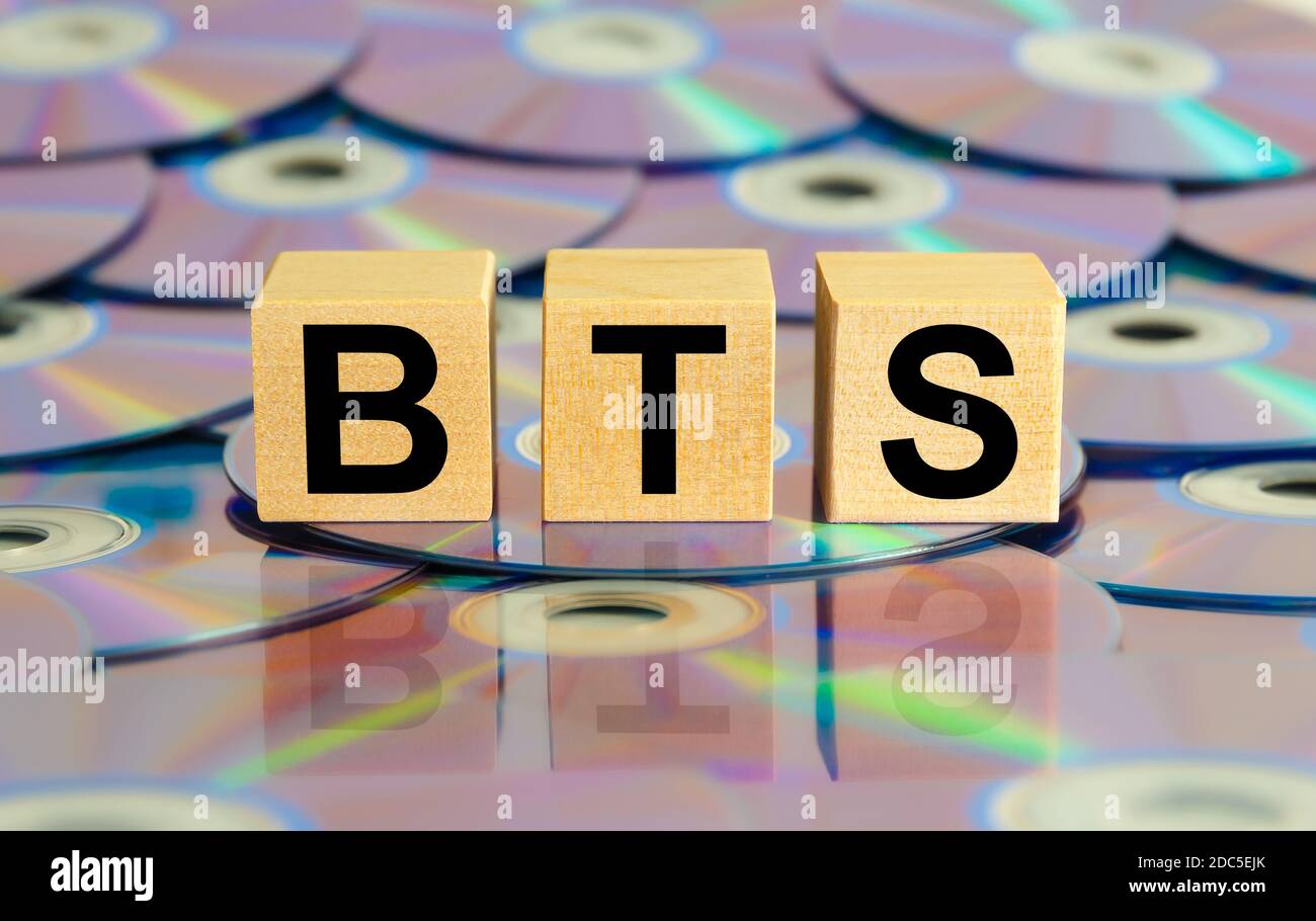 Bts kpop Banque de photographies et d’images à haute résolution - Alamy