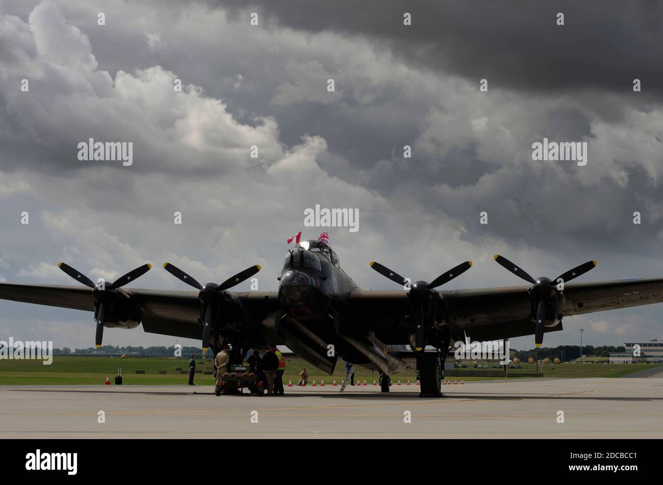 Avro lancaster museum Banque de photographies et d’images à haute ...