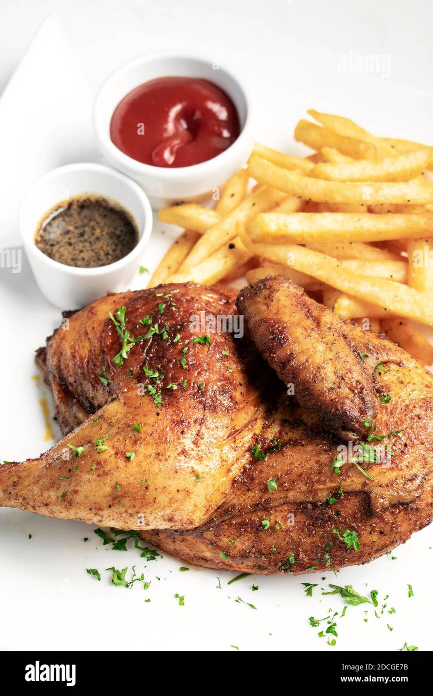 Demi poulet Banque de photographies et d’images à haute résolution - Alamy