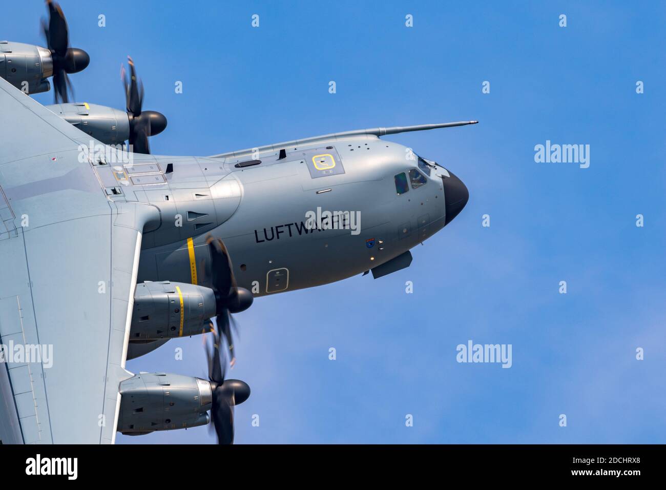 L'avion de transport militaire de la Luftwaffe Airbus A400M de la Force ...