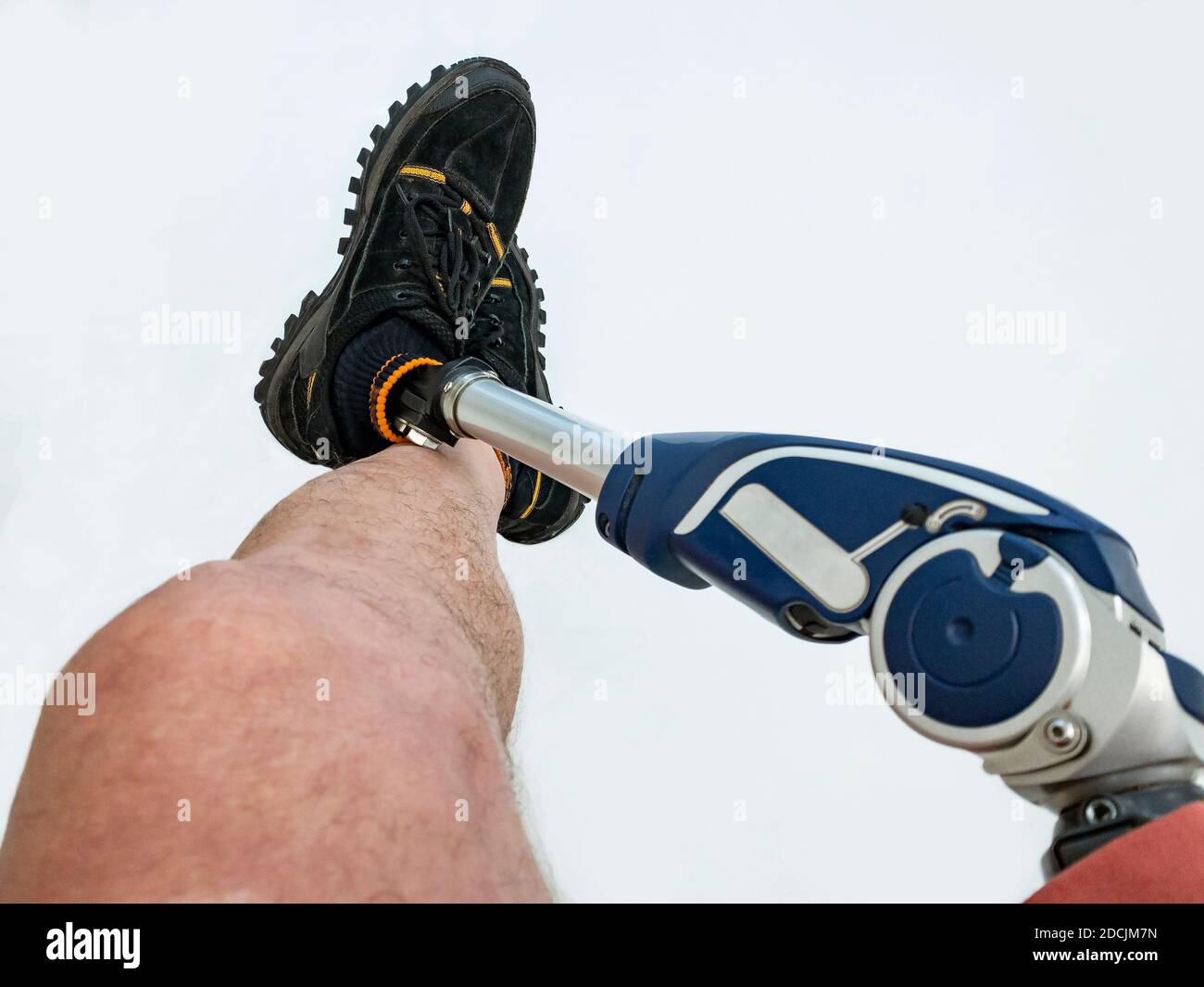 Prothèse jambe assis Banque de photographies et d’images à haute ...