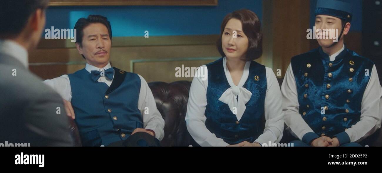 HOTEL DEL LUNA, de gauche à droite : YEO Jin-gu, SHIN Jeong-geun, BAE ...