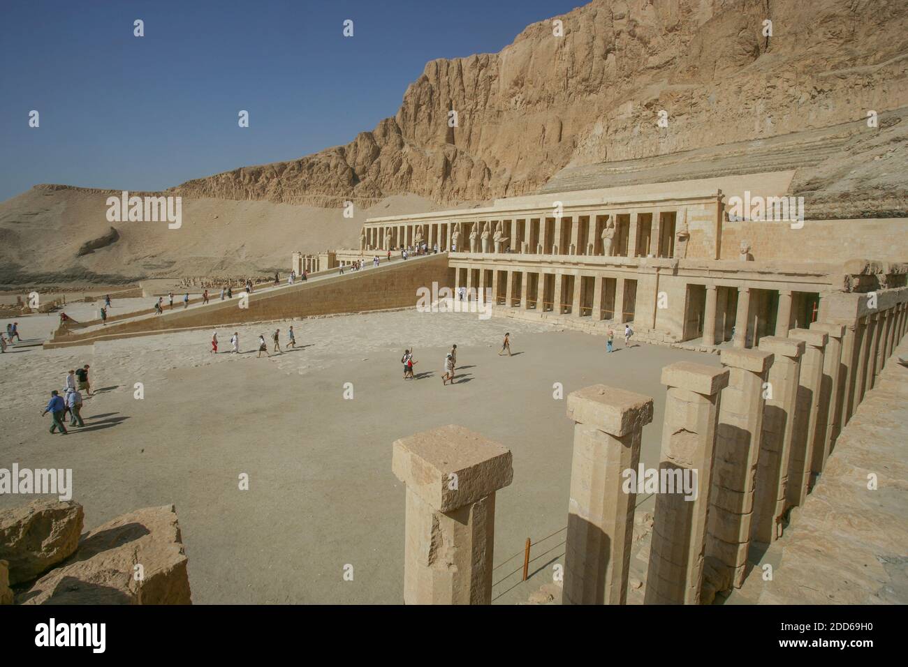 Deir el de bahari Banque de photographies et d’images à haute ...