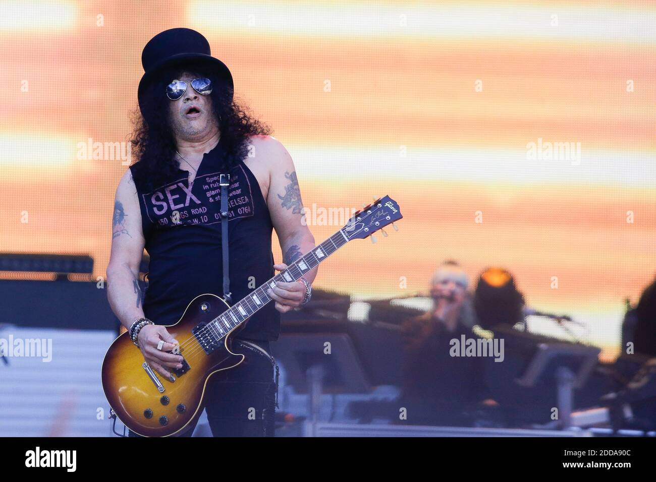 Guns roses guitarist slash performs Banque de photographies et d’images ...