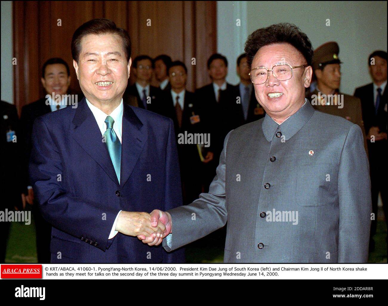 Kim jong il kim dae jung 2000 Banque de photographies et d’images à ...