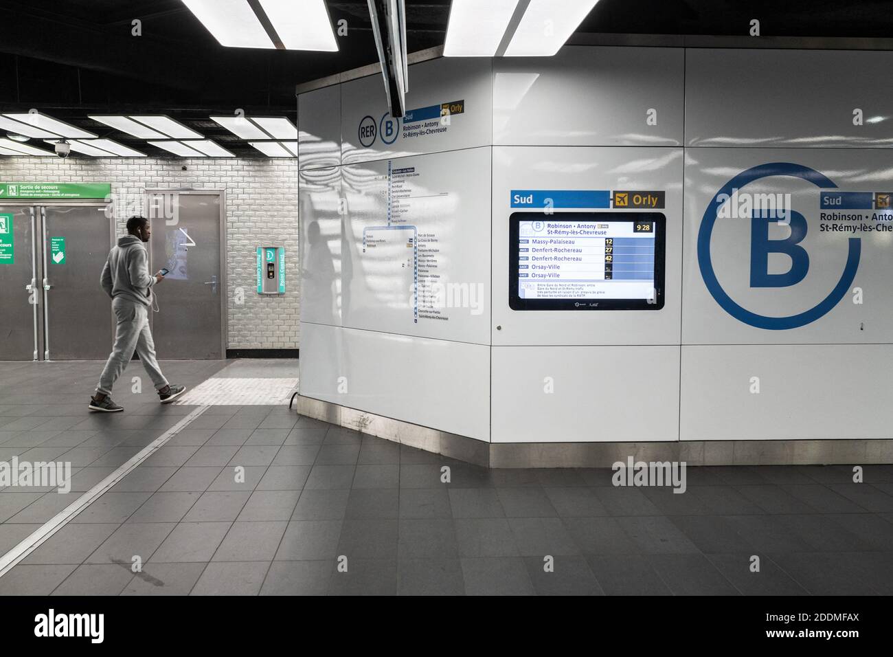 Rer b ratp Banque de photographies et d’images à haute résolution - Alamy