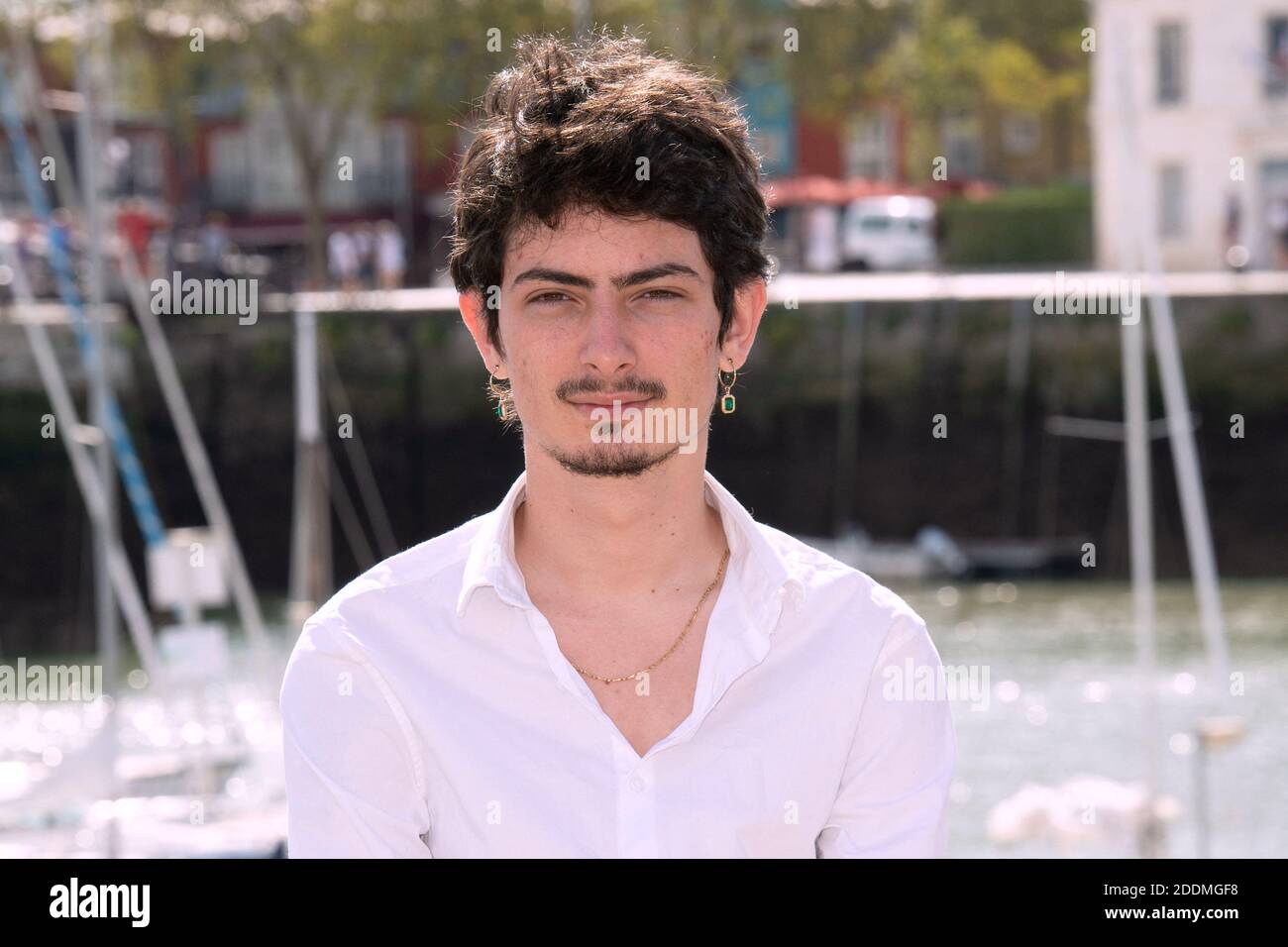 Theo fernandez Banque de photographies et d’images à haute résolution ...