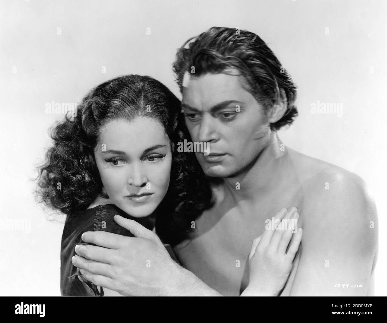 Tarzan trouve un fils 1939 johnny weissmuller Banque de photographies ...