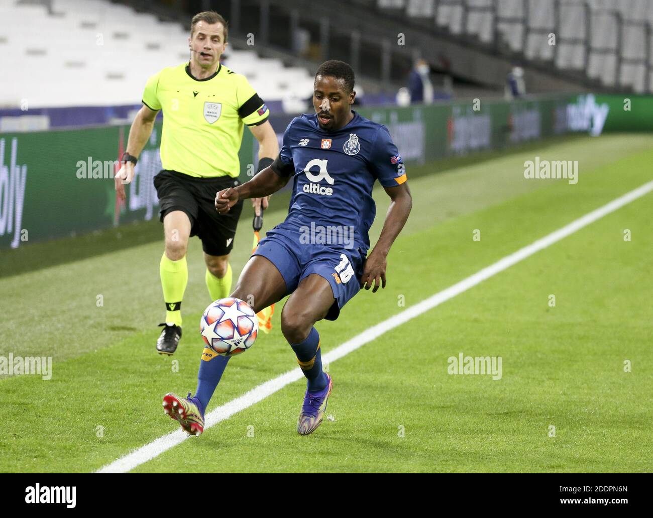 Wilson manafa Banque de photographies et d’images à haute résolution ...