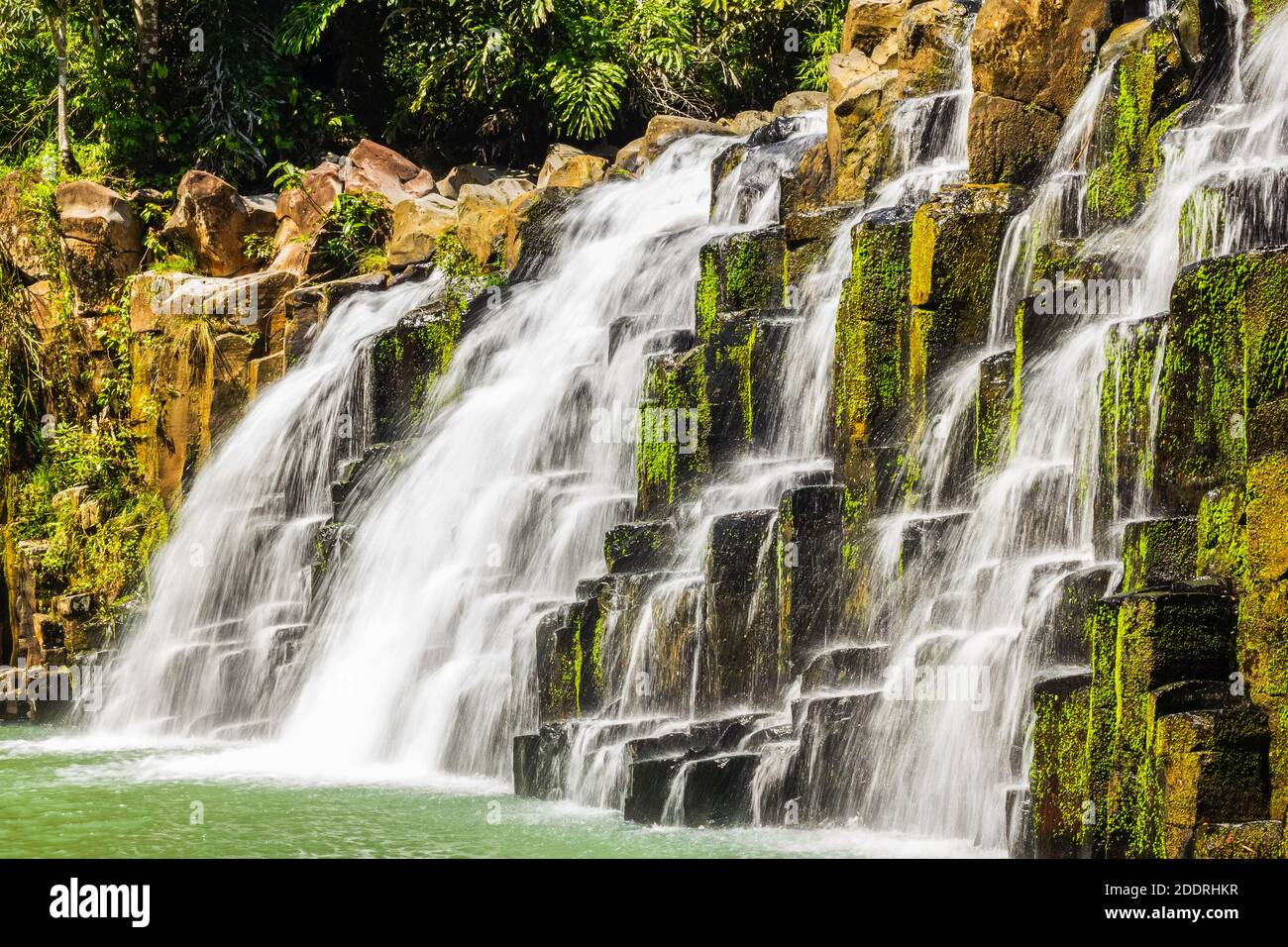Cascades de lamitan Banque de photographies et d’images à haute ...