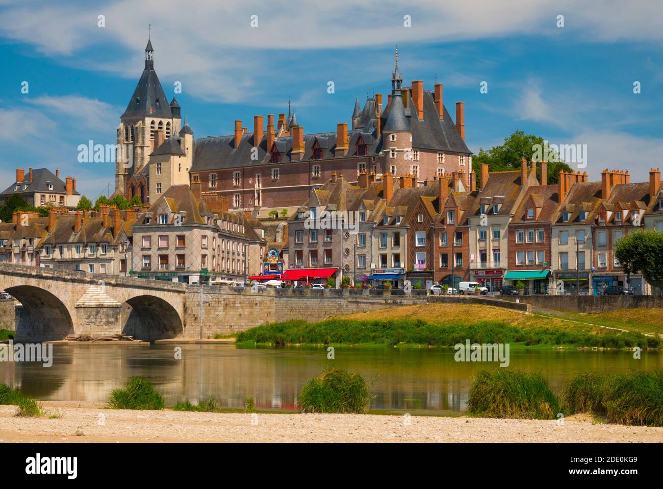 France, Loiret (45), Gien, ancien pont aussi appelé pont Anne-de ...
