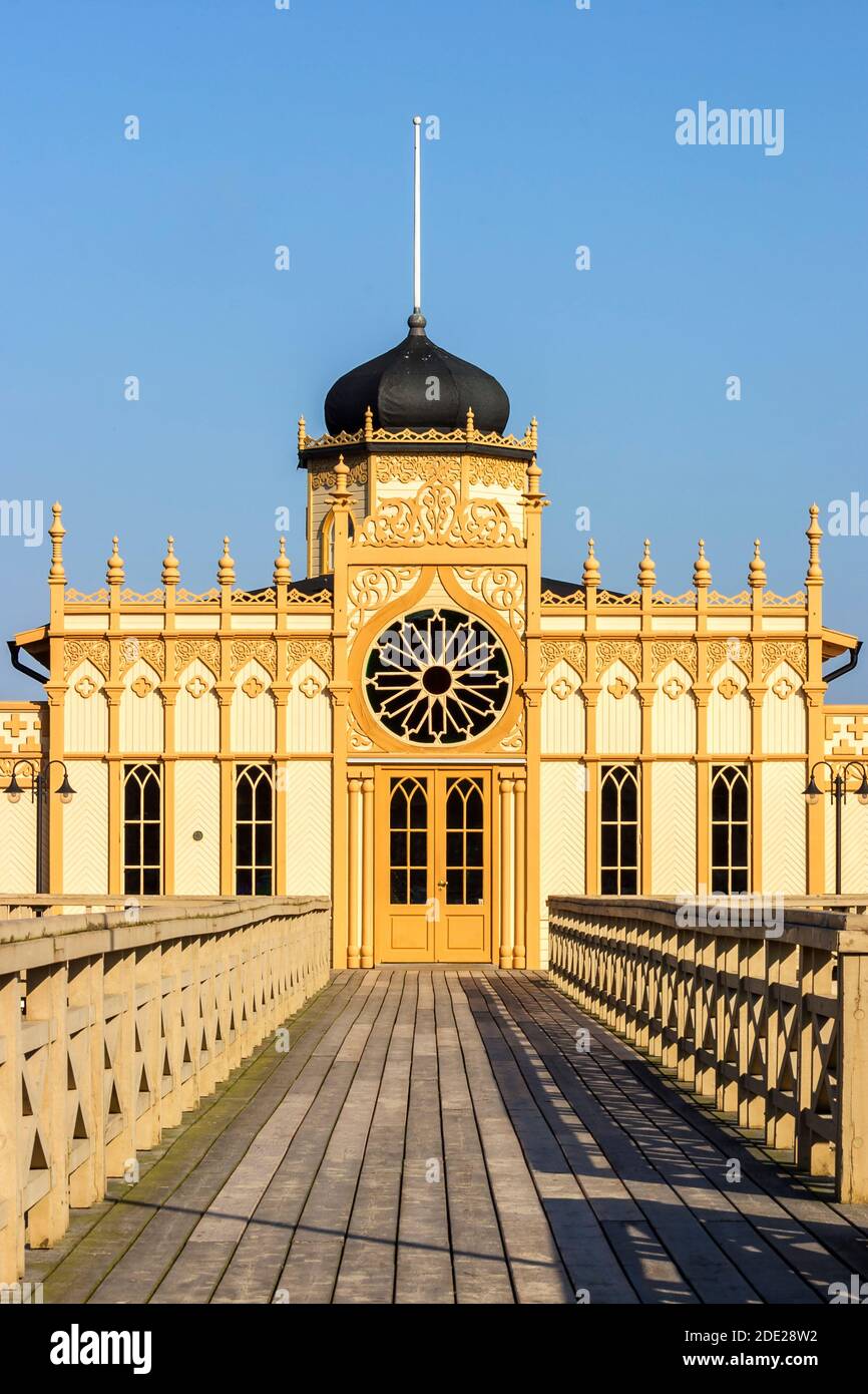 Maison orientale Banque de photographies et d’images à haute résolution ...