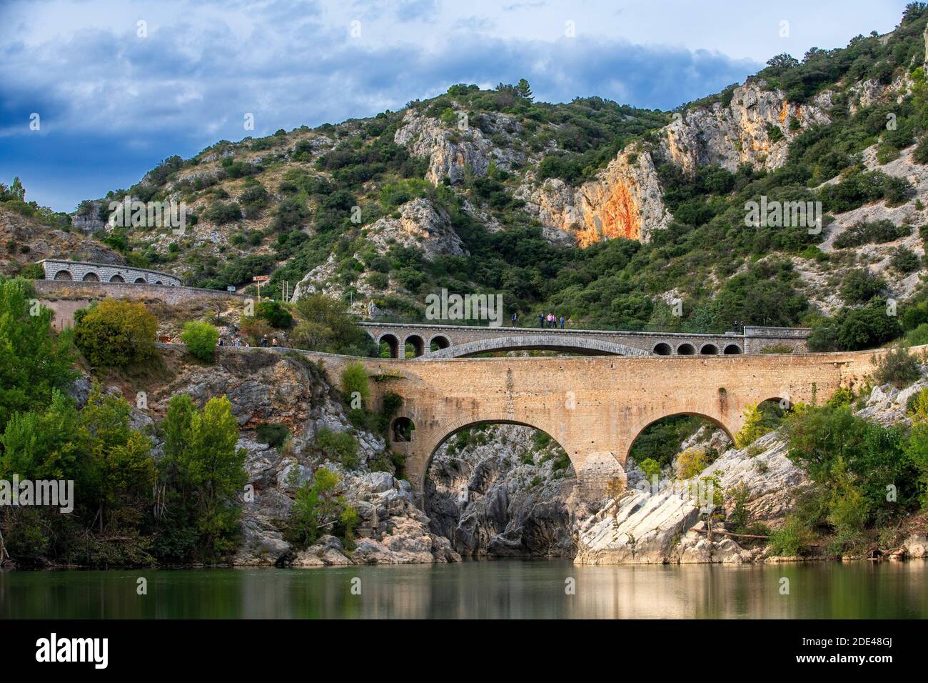 Pont de diables Banque de photographies et d’images à haute résolution ...