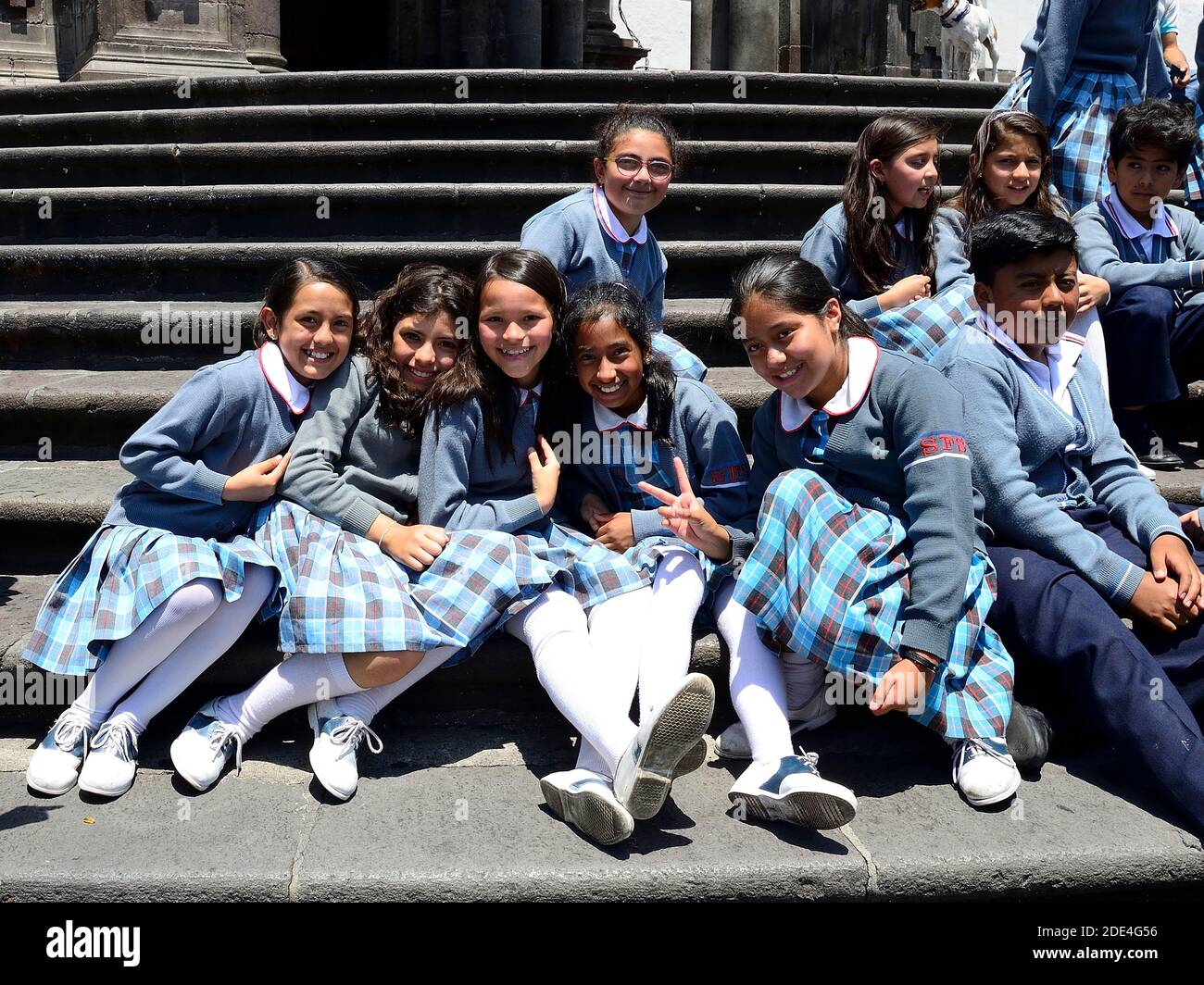 Ecuador school uniform Banque de photographies et d’images à haute ...
