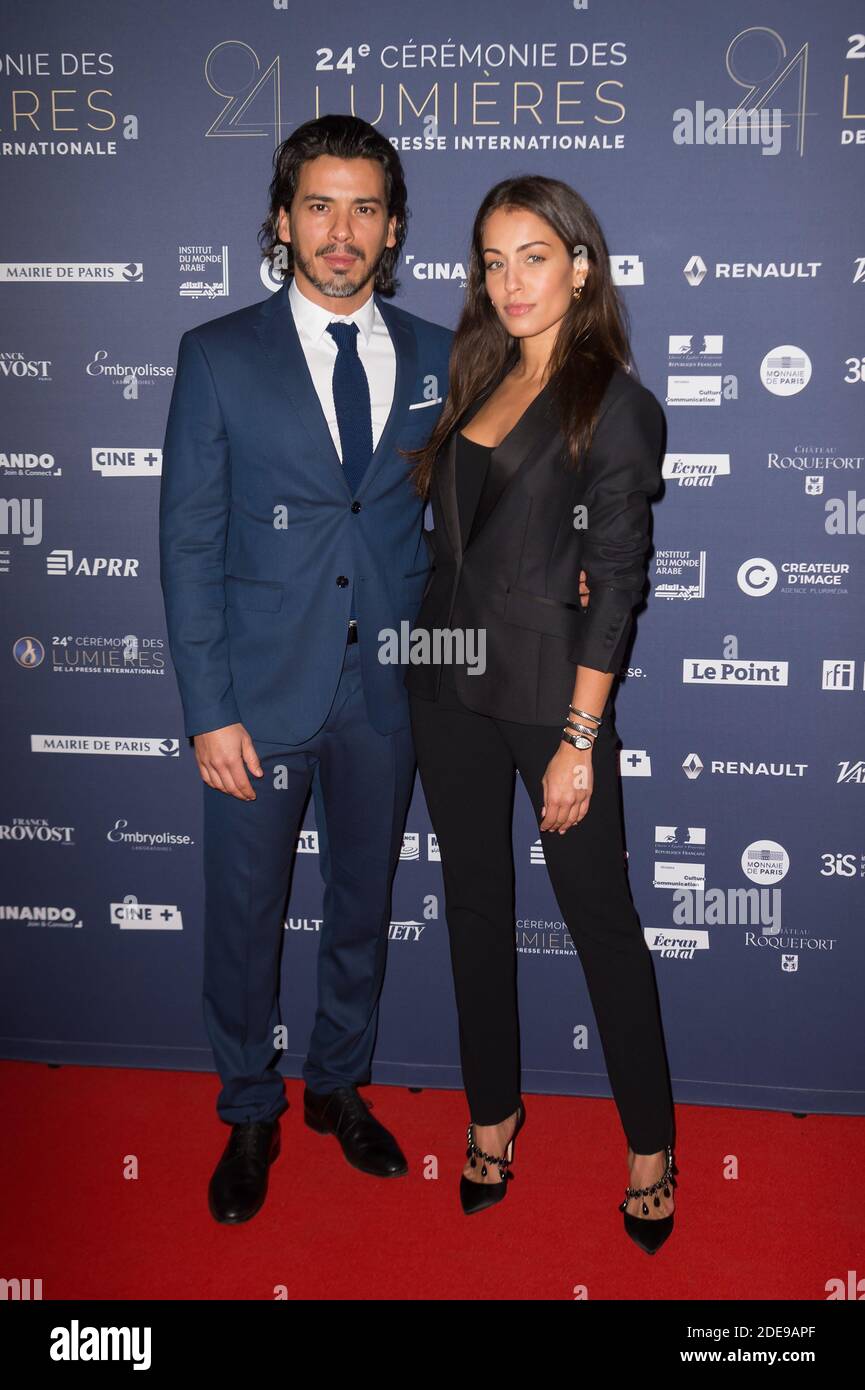 Tewfik Jallab et Hiba Abouk participant à la 24e cérémonie annuelle des ...