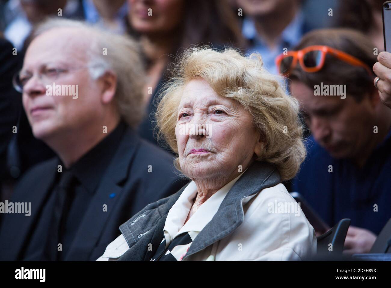 Aida aznavour Banque de photographies et d’images à haute résolution ...