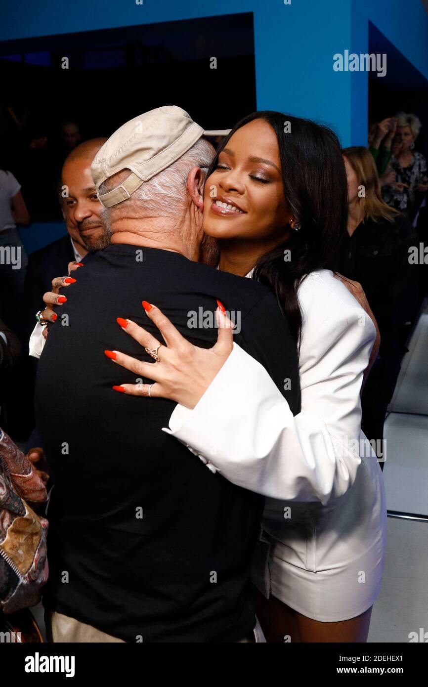 Fenty paris Banque de photographies et d’images à haute résolution - Alamy