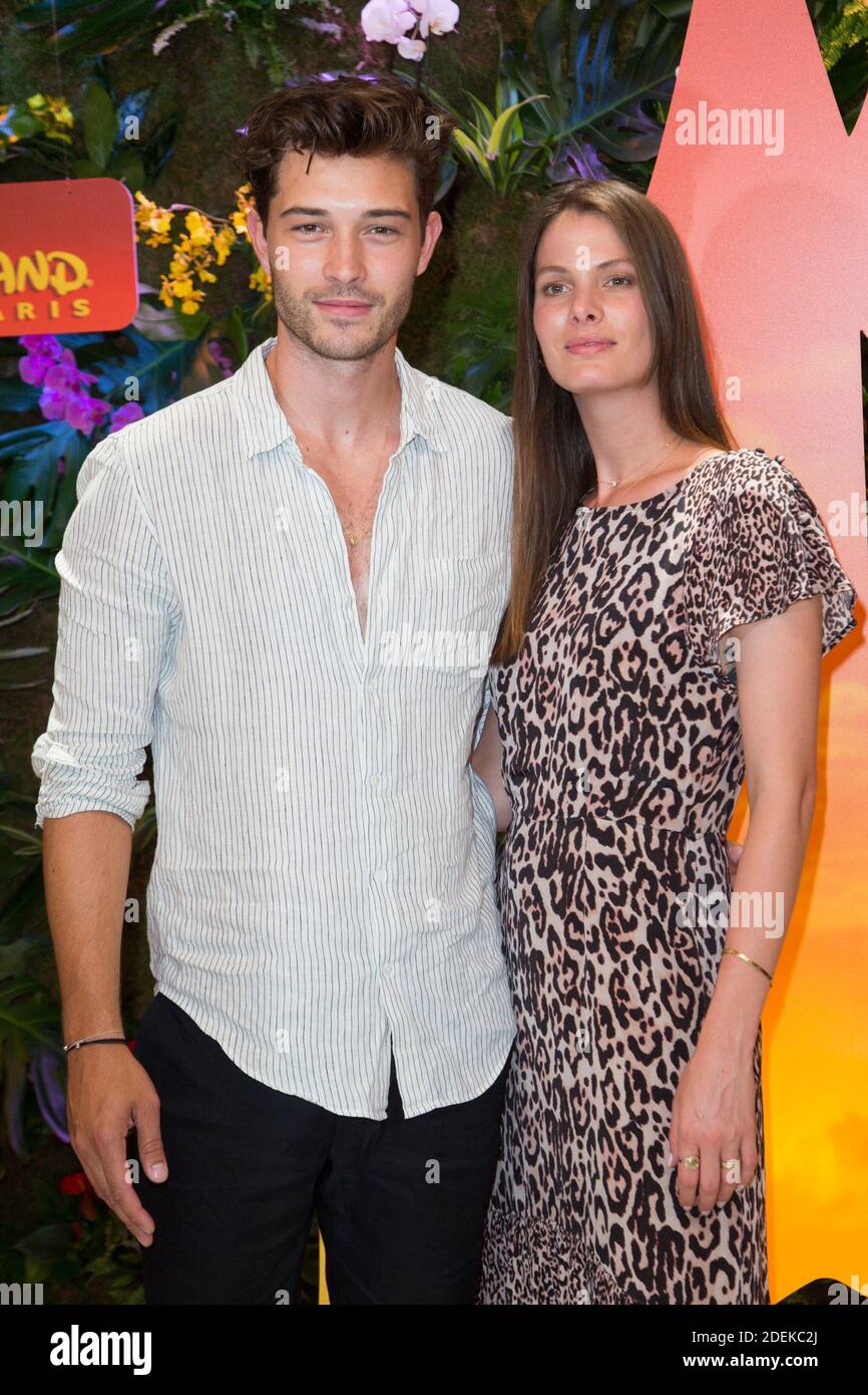 Francisco Lachowski Son épouse Jessiann Gravel Beland Et Leurs Enfants 5995