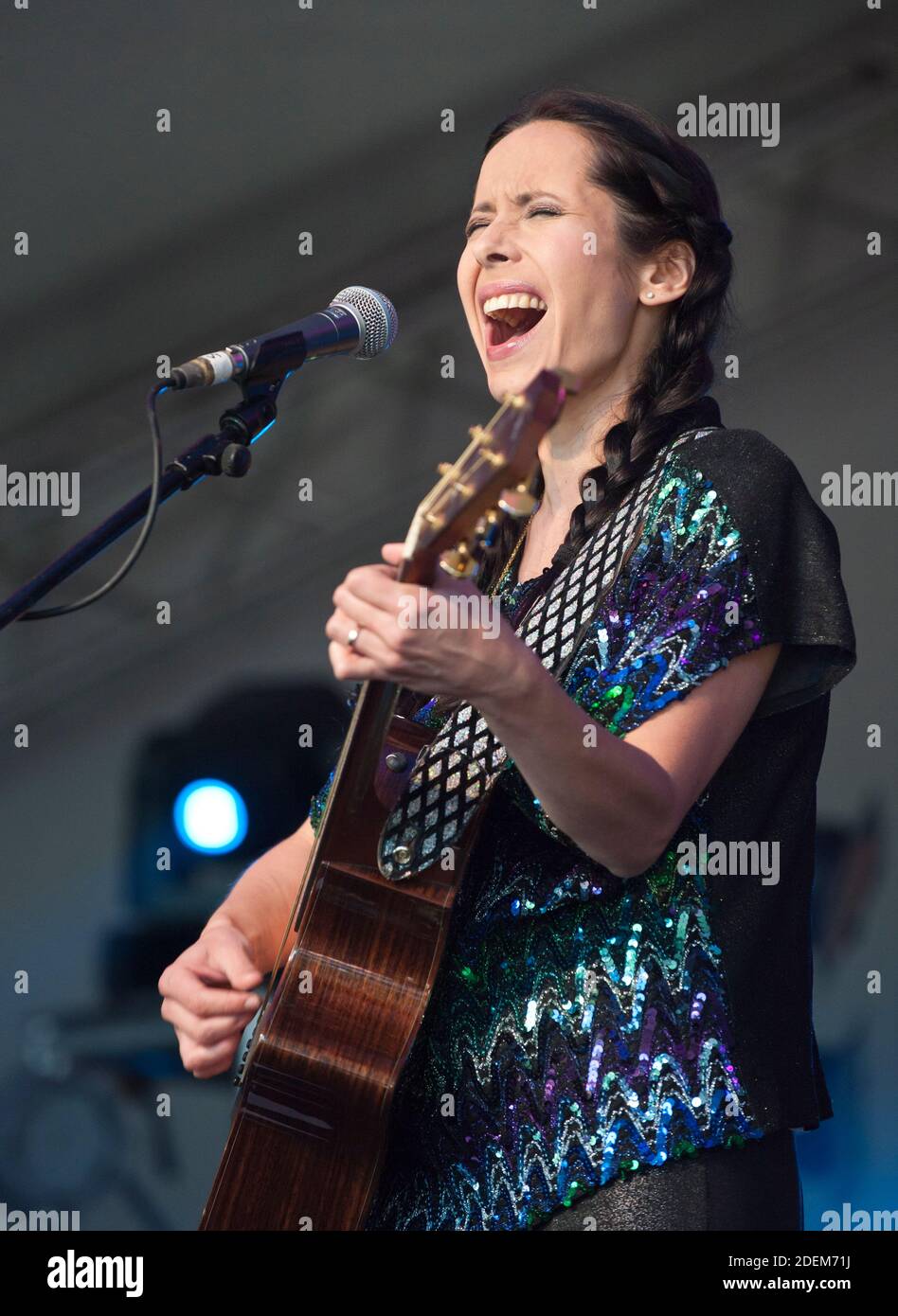Chanteuse nerina pallot Banque de photographies et d’images à haute ...