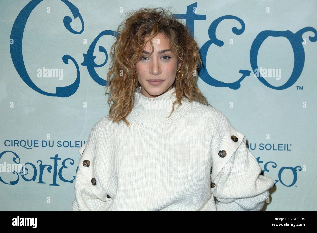 Manon azem Banque de photographies et d’images à haute résolution - Alamy