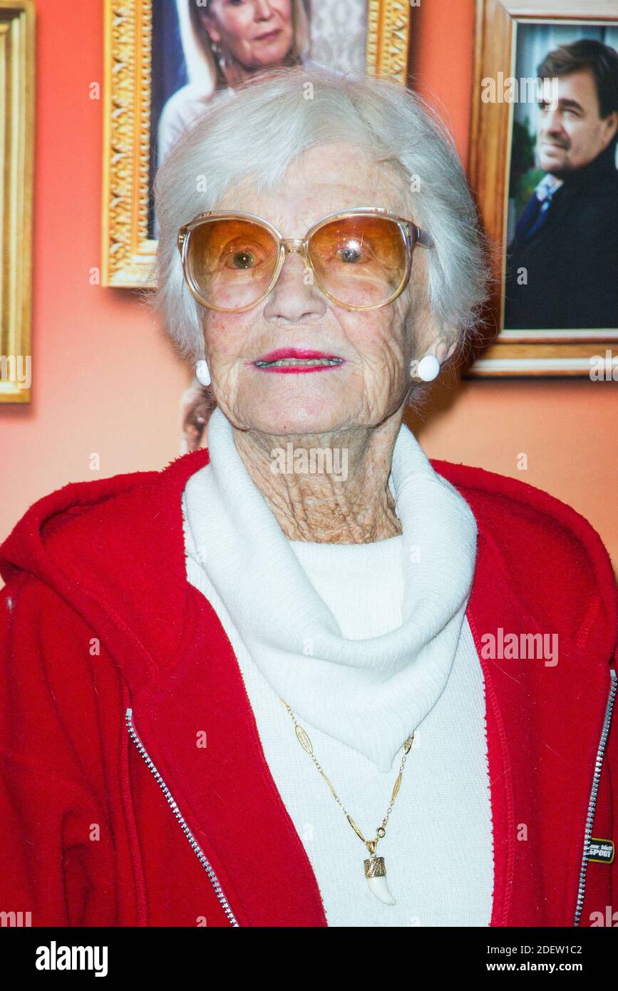 Brigitte auber Banque de photographies et d’images à haute résolution ...