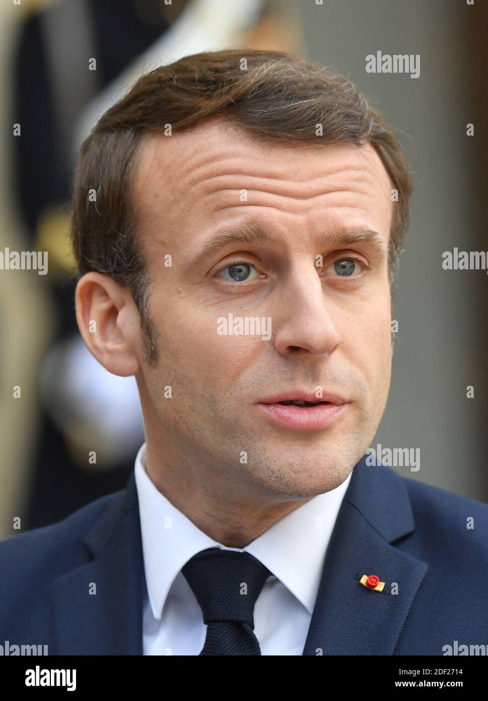 Le président français Emmanuel Macron accueille le président argentin ... Le président français Emmanuel Macron accueille le président argentin ...