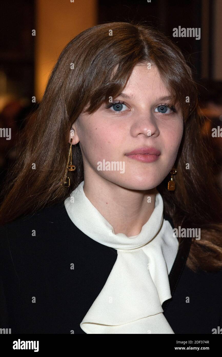 Celeste brunnquell Banque de photographies et d’images à haute résolution - Alamy