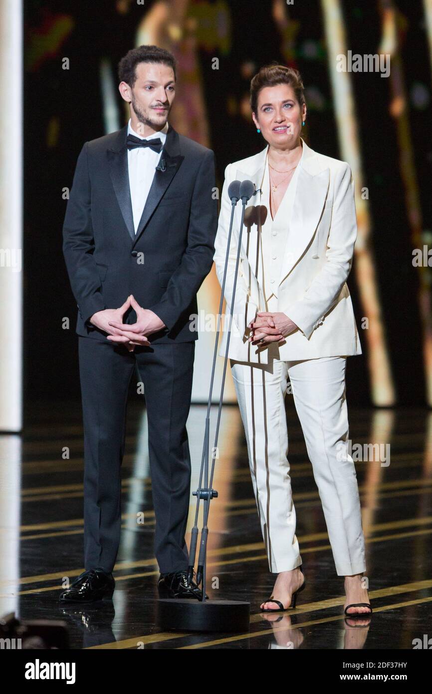 Vincent Dedienne, Emmanuelle Devos lors de la 45e cérémonie annuelle ...
