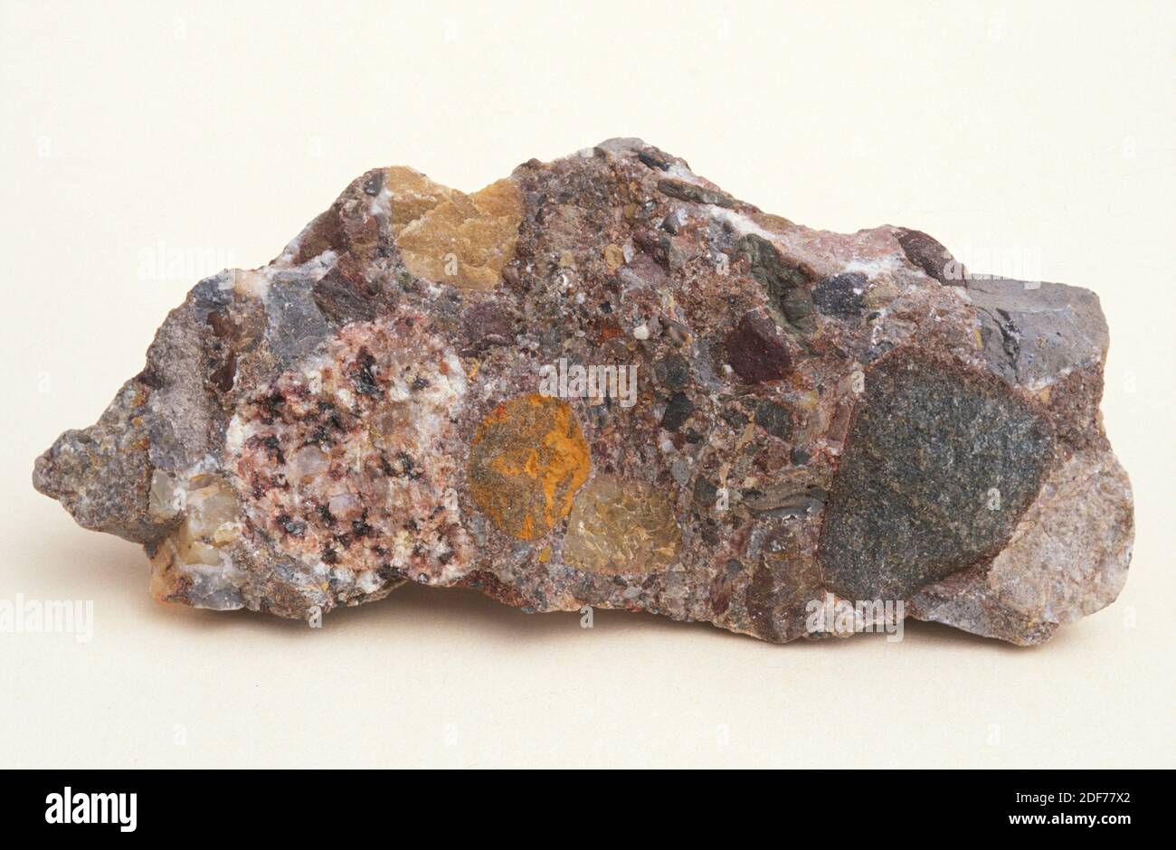 Sedimentary rock conglomerate Banque de photographies et d’images à ...