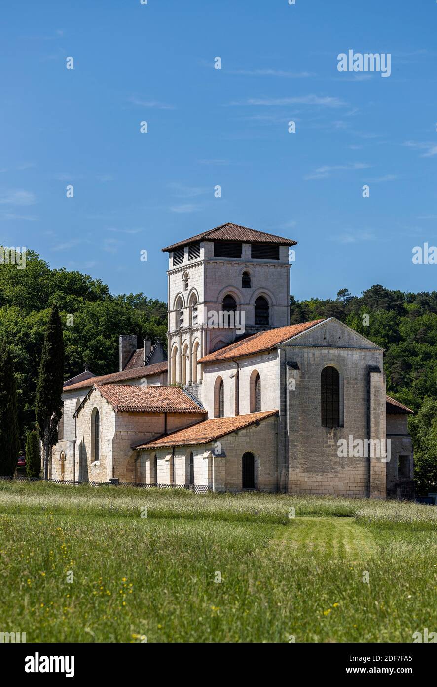Abbaye chancelade Banque de photographies et d’images à haute ...