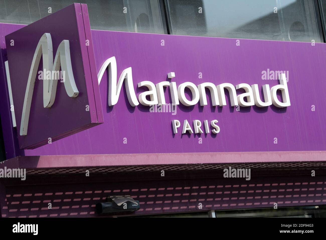 Le logo marionnaud Banque de photographies et d’images à haute ...
