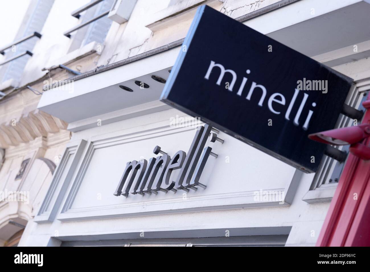 Logo minelli Banque de photographies et d’images à haute résolution - Alamy