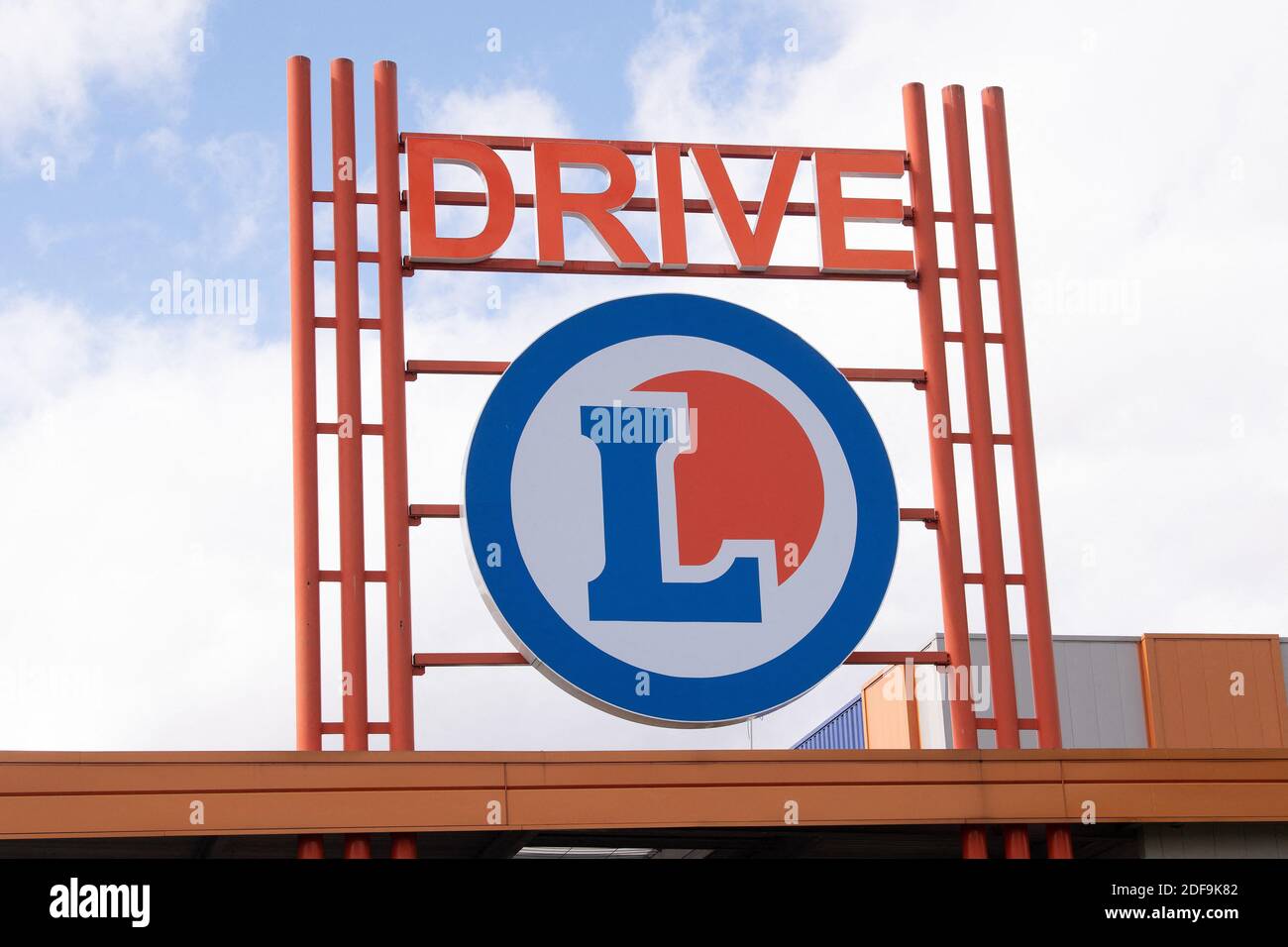 E leclerc drive Banque de photographies et d’images à haute résolution ...