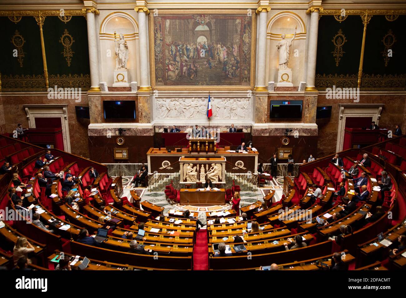 Paris hemicycle in the palais bourbon Banque de photographies et d’images à haute résolution - Alamy