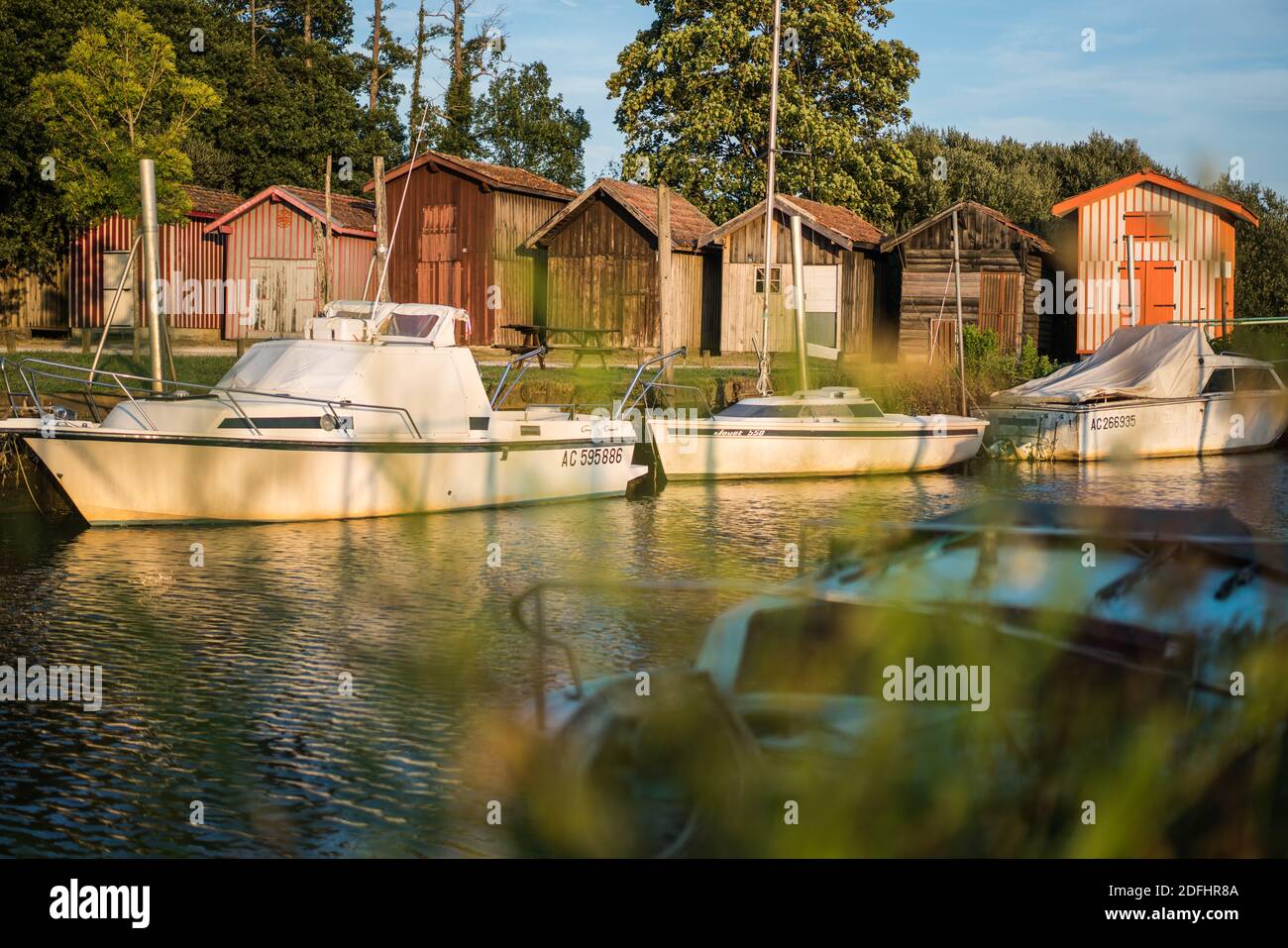 Bassin arcachon port biganos Banque de photographies et d’images à ...