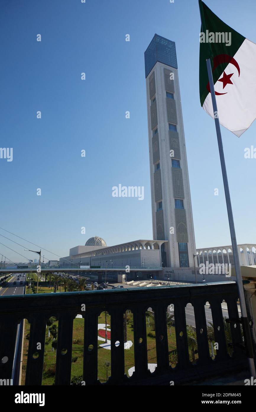 Grande mosquée d’alger Banque de photographies et d’images à haute ...