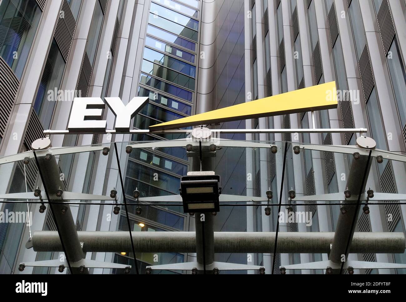 Ey consulting Banque de photographies et d’images à haute résolution ...